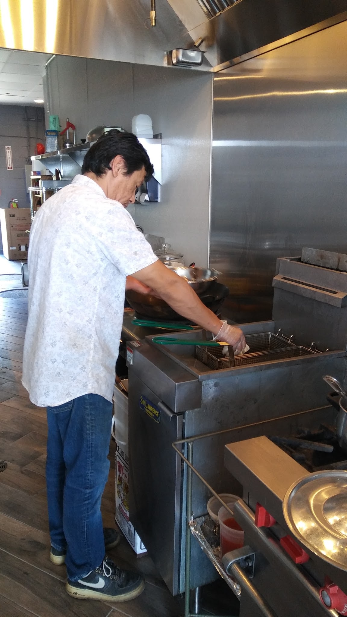 Thai food and sushi place opens in Fall River – Fall River Reporter