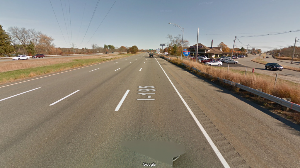 Driver ejected from vehicle in early morning high speed crash on I-195 ...