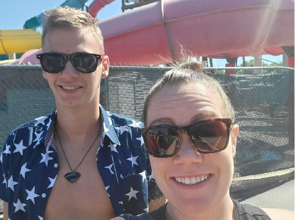 Fall River teacher and her students develop special bond with Ukraine ...