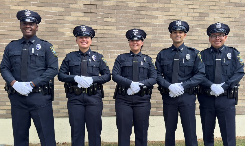 Fall River Police Department welcomes 5 new officers to their ranks ...